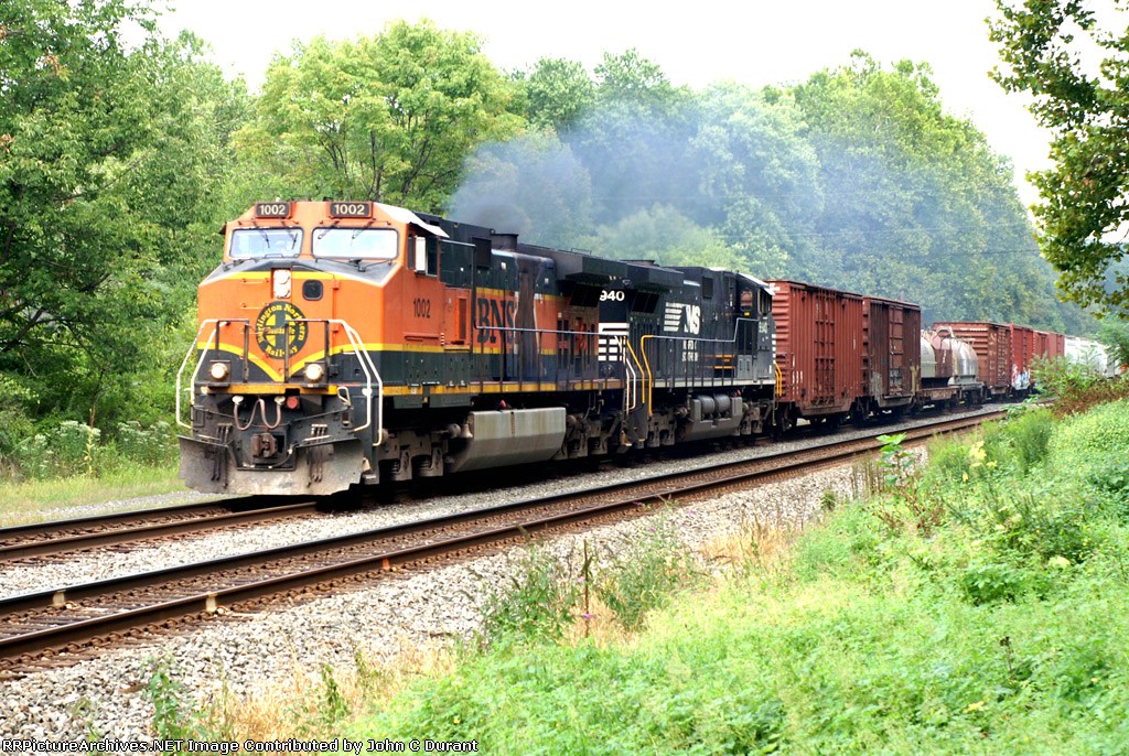 BNSF 1002 33K